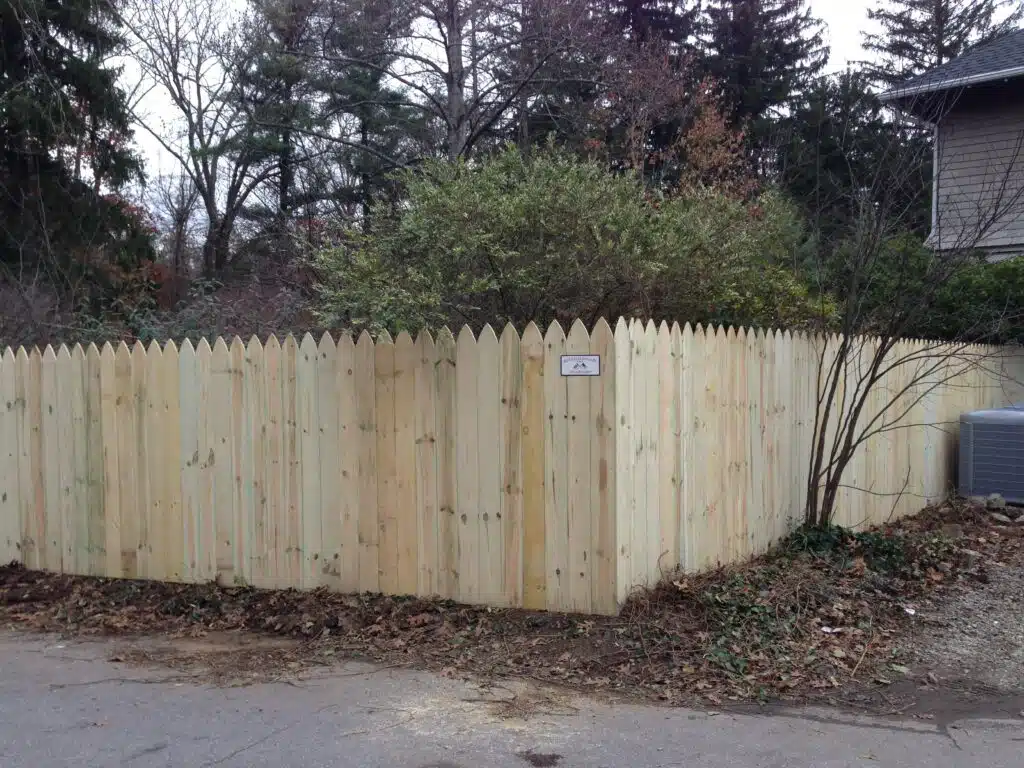 Gothic Top Privacy Fence - British Standard Fence